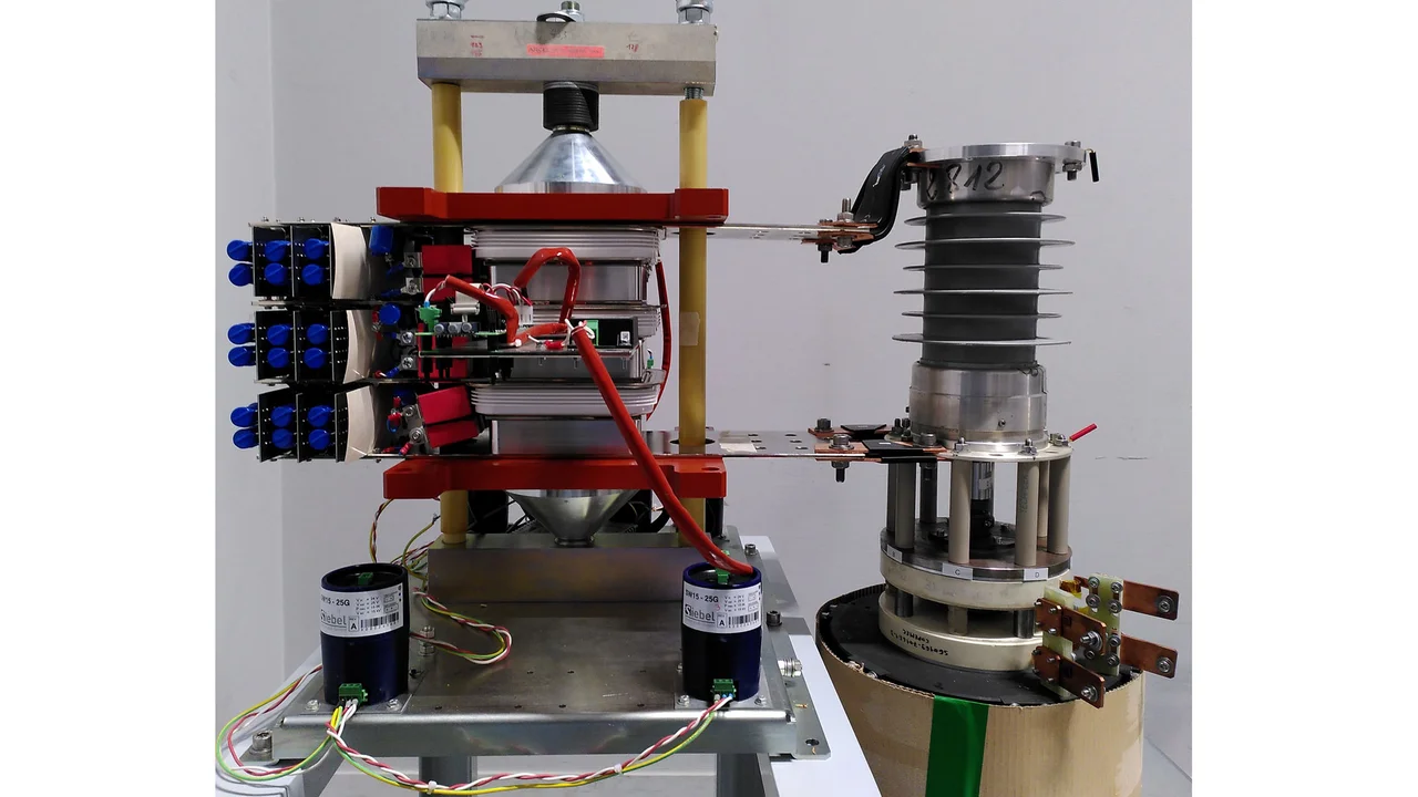 MVDC technologies for solar application